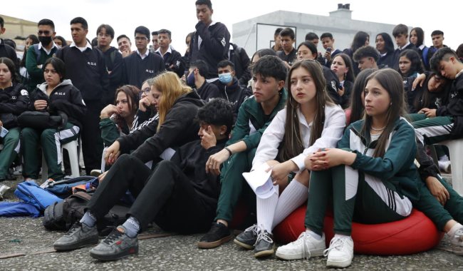 Alcaldía Local de Suba realizó nueva jornada de ‘Gobierno al Cole’